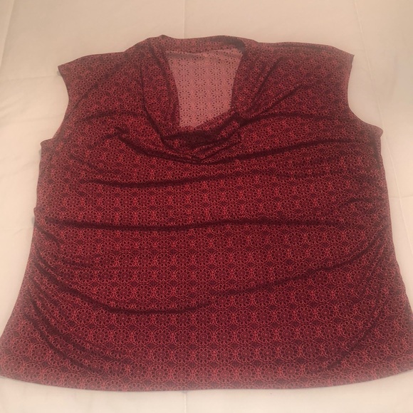 Worthington | Tops | Worthington Red And Pink Patterned Top | Poshmark